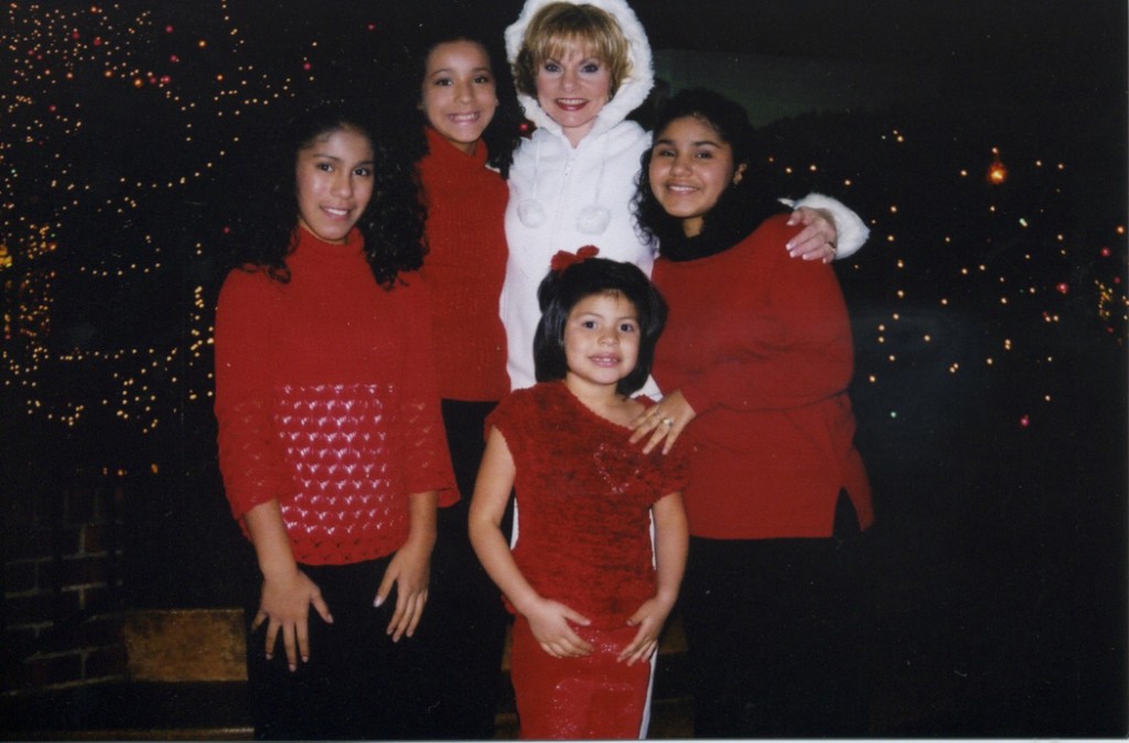 Lori-Bakker-and-the-Girls-Christmas | The Jim Bakker Show