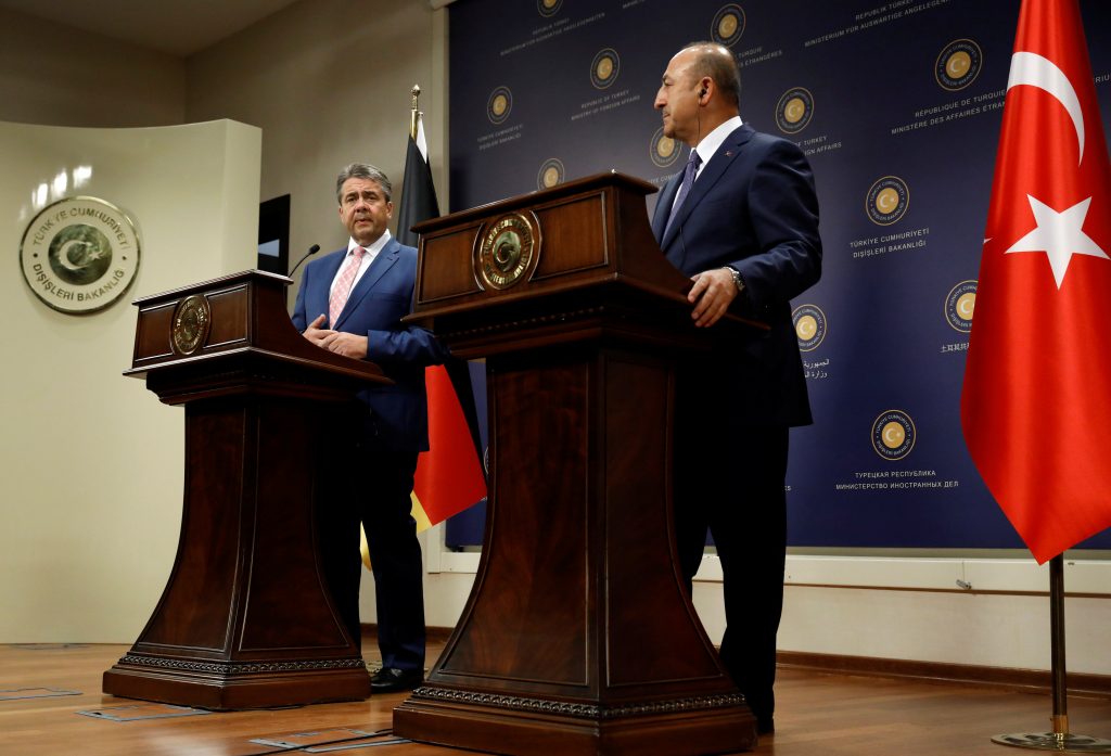 Germany says will avoid escalation of Turkey row during troop pullout
