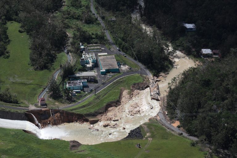Puerto Rico evacuates area near crumbling dam, asks for aid