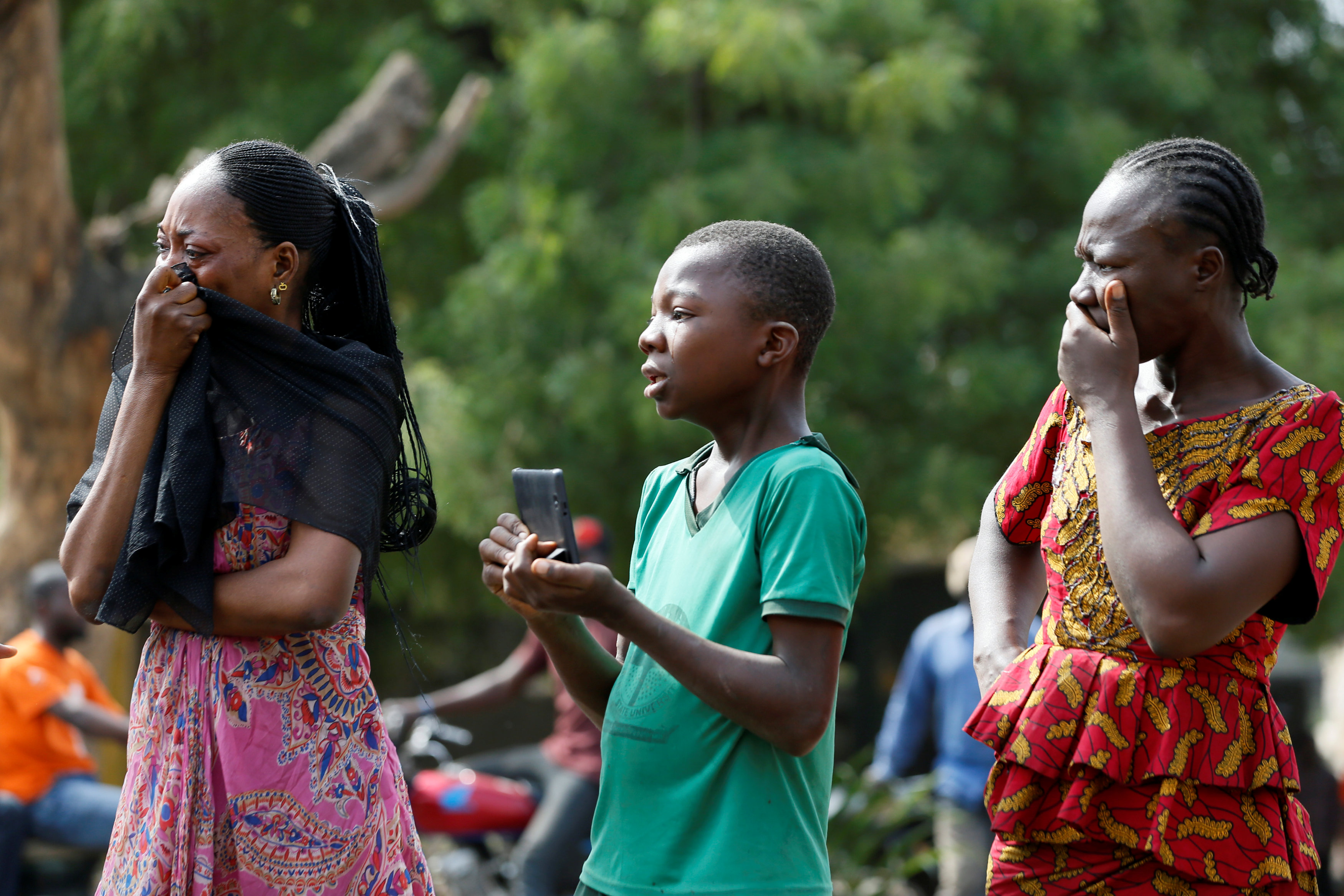Nigeria Holds Mass Burial For 73 People Killed In Communal Violence Nigeria Holds Mass Burial For 73 People Killed In Communal Violence