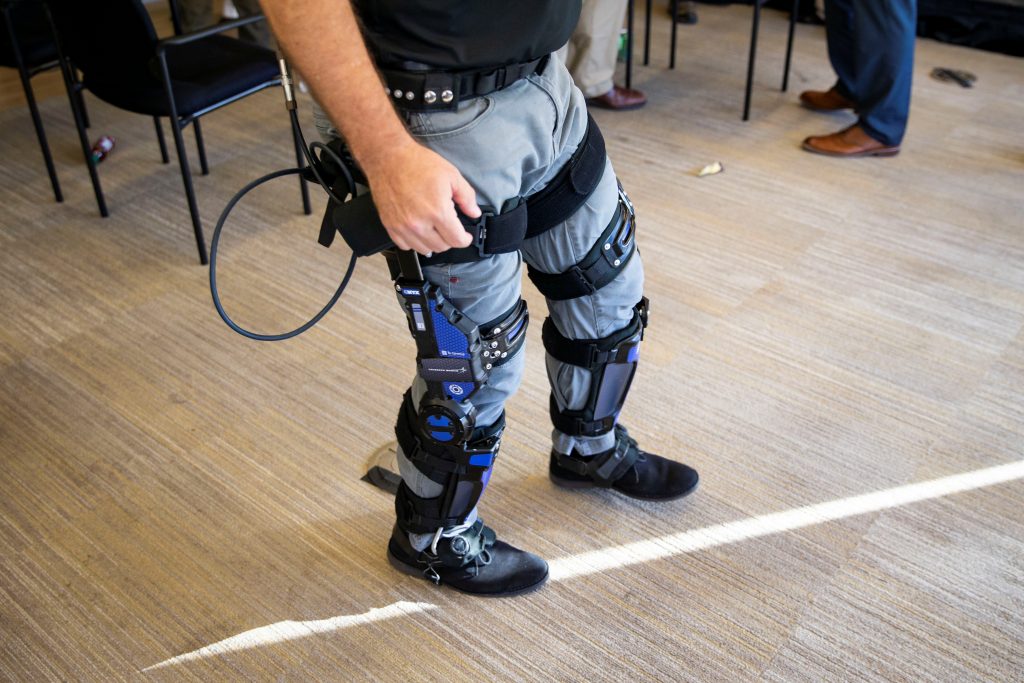 Pentagon looks to exoskeletons to build 'super-soldiers'