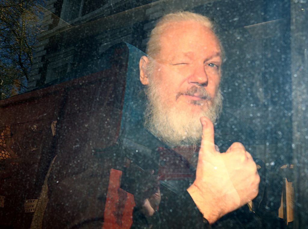 U.S. charges Assange after London arrest ends 7 years of solitude in ...